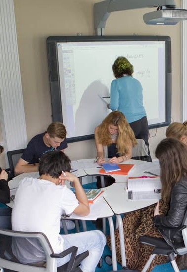 Bell_Cambridge_Classroom | アイビー UK