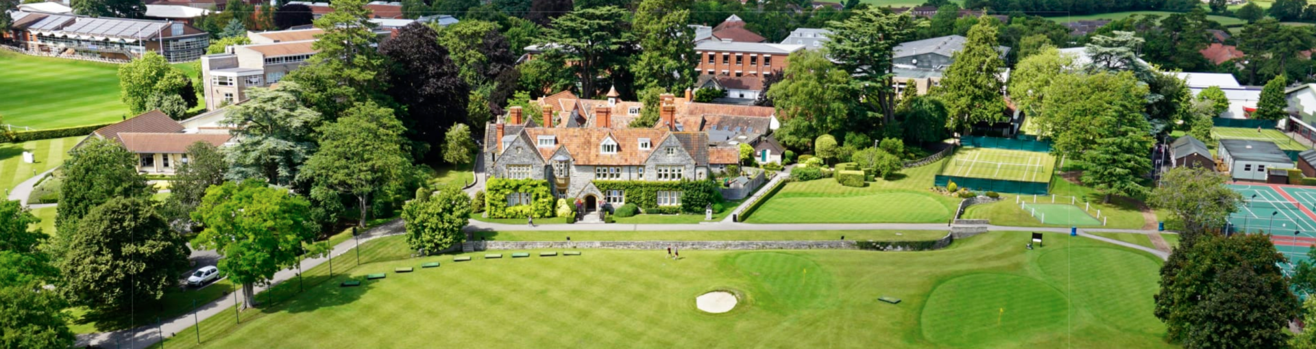 ミルフィールド サマーキャンプ Millfield Summer Camp (8~11歳, 12-16歳) | アイビー UK